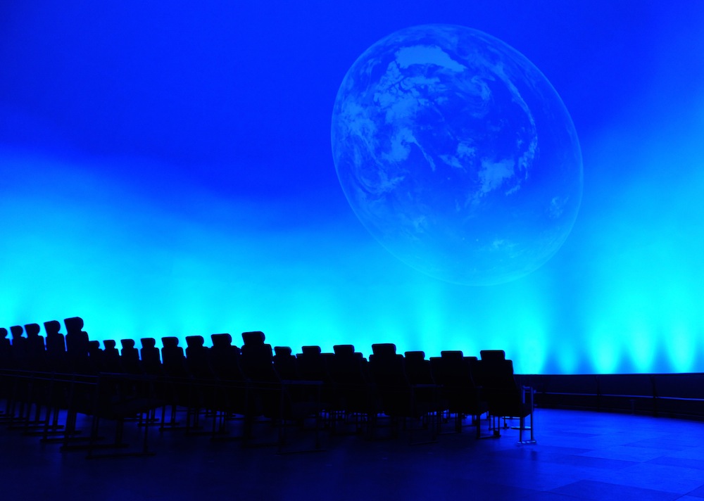 Adler Planetarium – World’s Most Advanced Digital Theater
